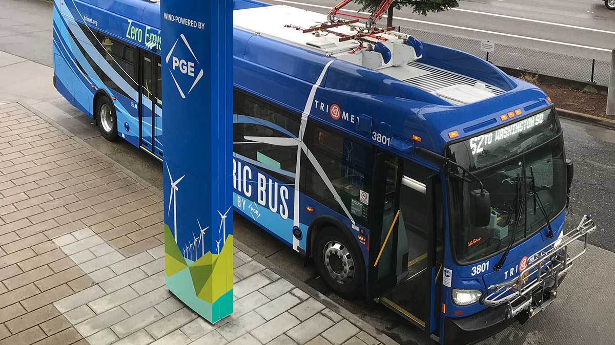 转用更环保的公交车队